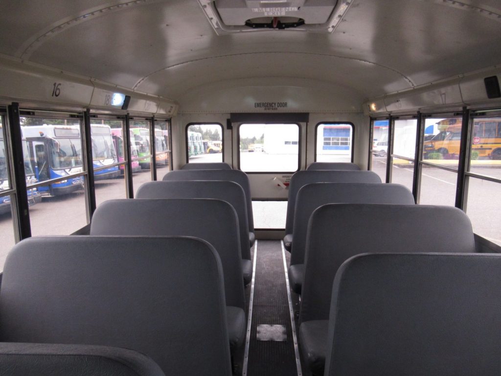 2005 IC CE-200 61 Passenger School Bus - B82283 | Northwest Bus Sales, Inc
