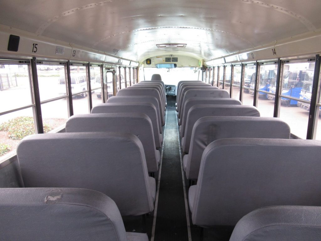 2005 IC CE-200 61 Passenger School Bus - B82283 | Northwest Bus Sales, Inc