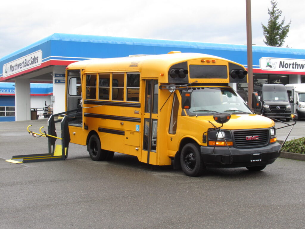2009 GMC Thomas 14+1 ADA Type-A School Bus - B37410 | Northwest Bus ...