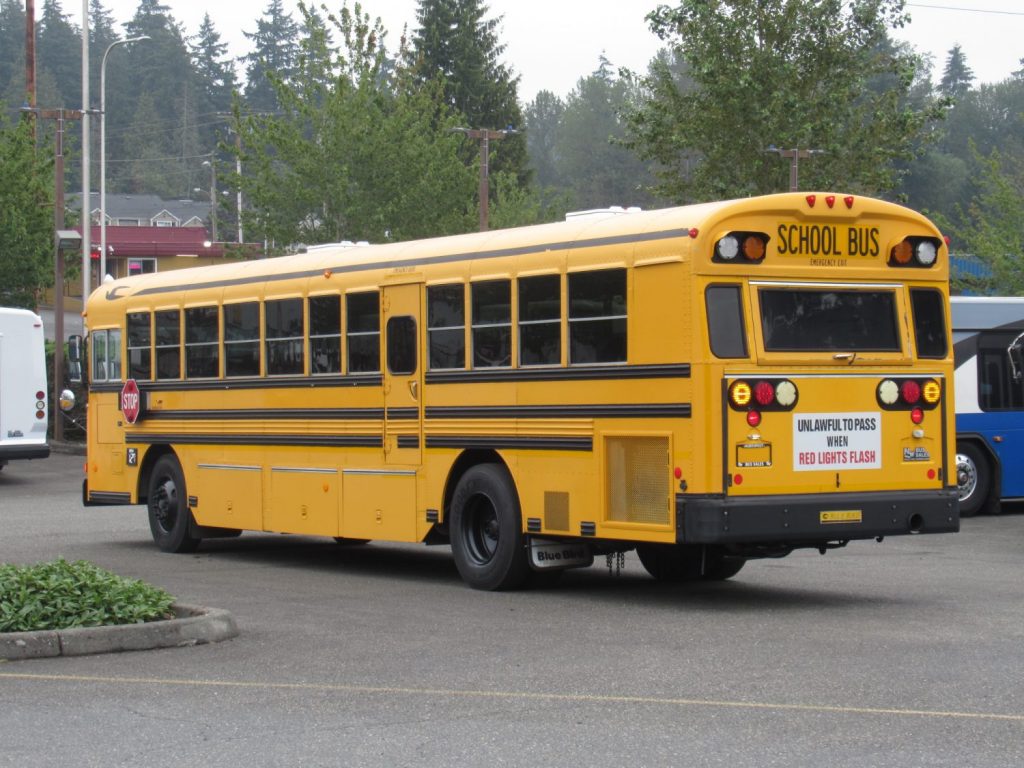 2005 Blue Bird All American 78 Passenger School Bus - B22915 ...