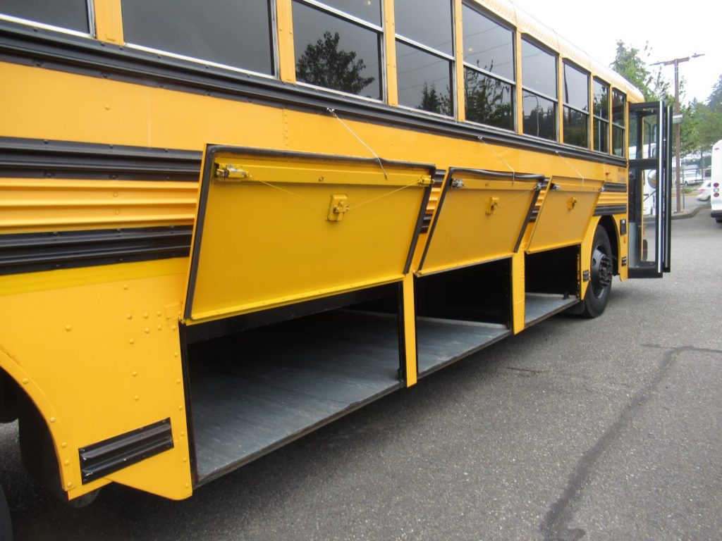 2005 Blue Bird All American 78 Passenger School Bus - B22915 ...