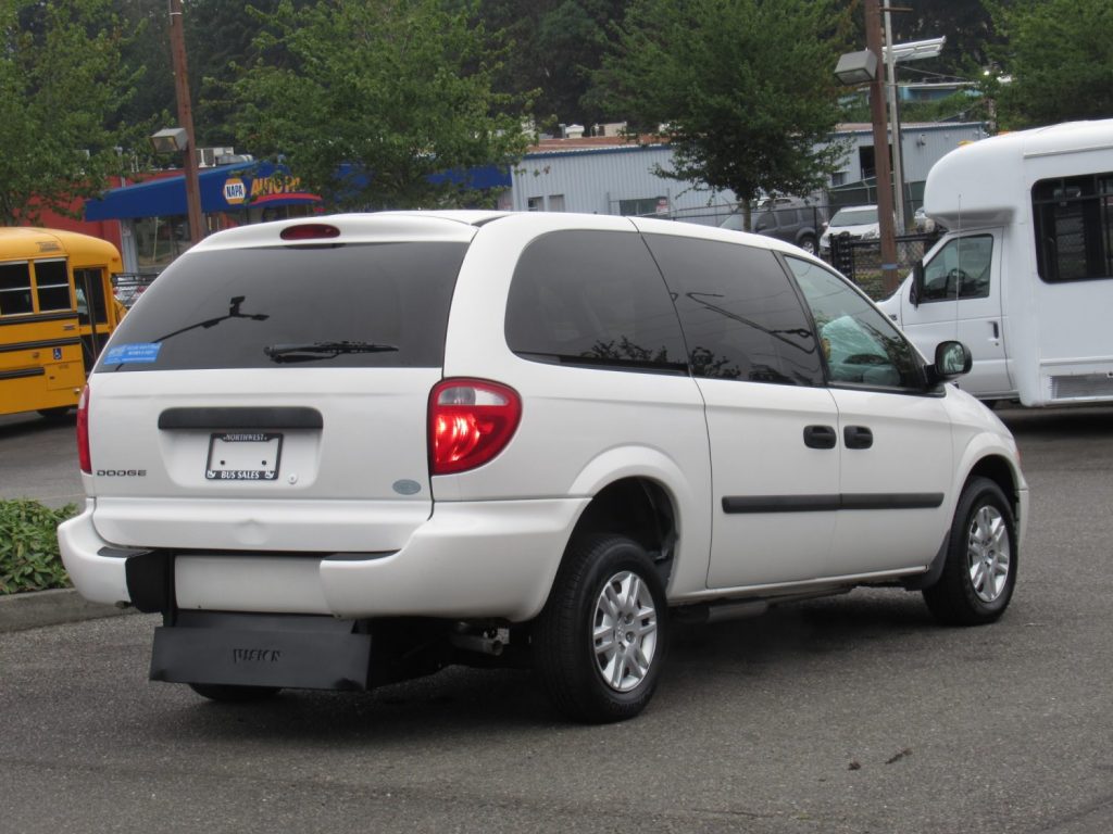 2006 Dodge Caravan Vision by Viewpoint Mobility 3+1 ADA Van - S59333 ...