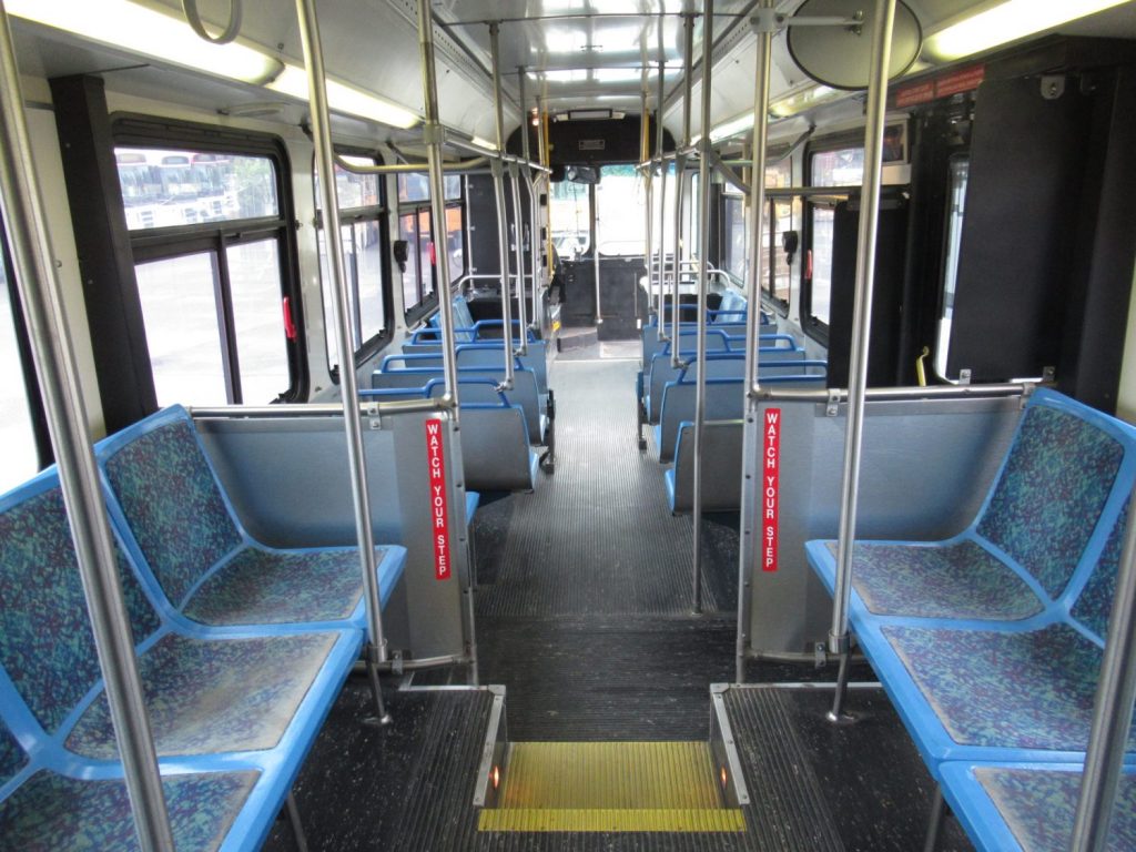 2000 New Flyer LF40 37 Passenger ADA Transit Bus - T21218 | Northwest ...