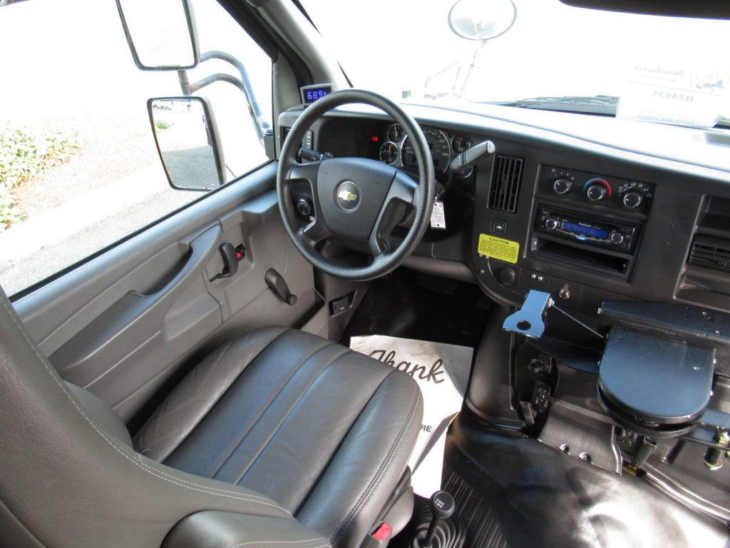 2012 Chevrolet Thomas 4x4 24 Passenger 4 Wheel Drive School Bus ...