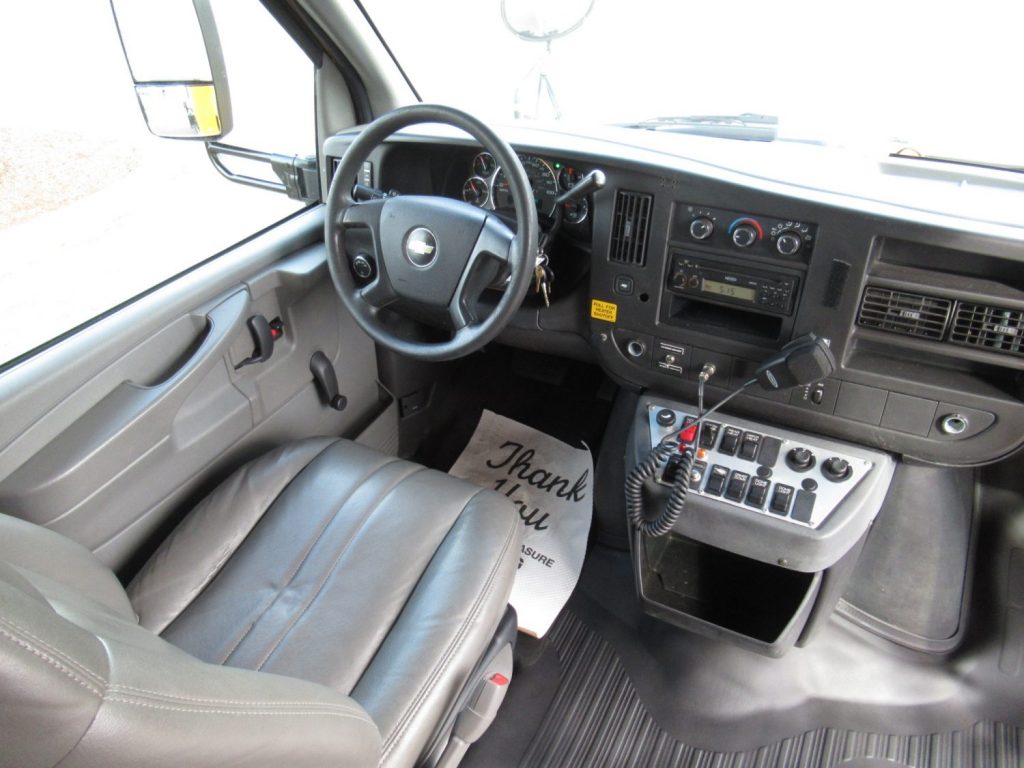 2009 Chevrolet Collins Mid Bus Super Guide 28 Passenger Type-A School ...