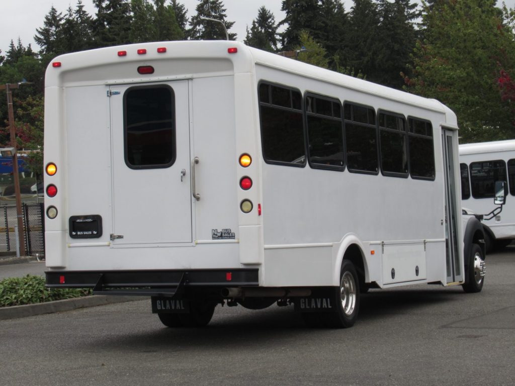 2012 Ford F-550 Glaval Entourage 32 Passenger Shuttle Bus - S62402 ...