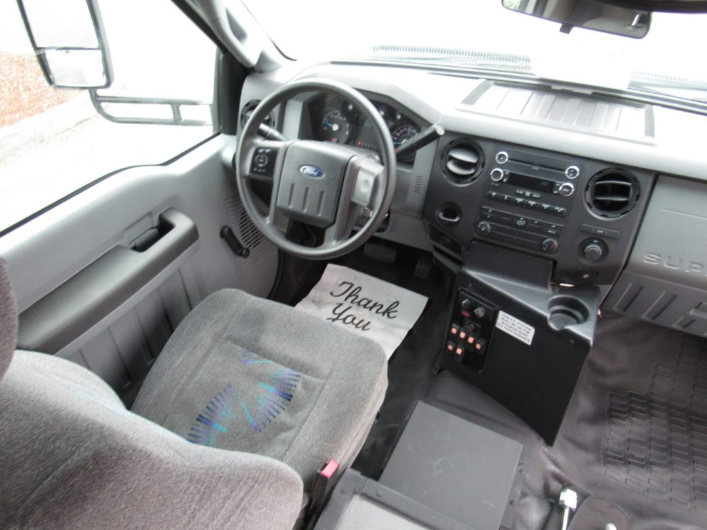 2012 Ford F-550 Glaval Entourage 32 Passenger Shuttle Bus - S62402 ...