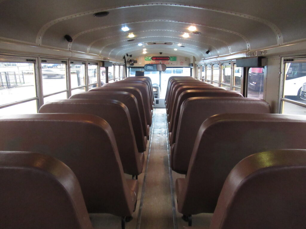 2009 Thomas HDX 72 Passenger Short School Bus - B09130 | Northwest Bus ...