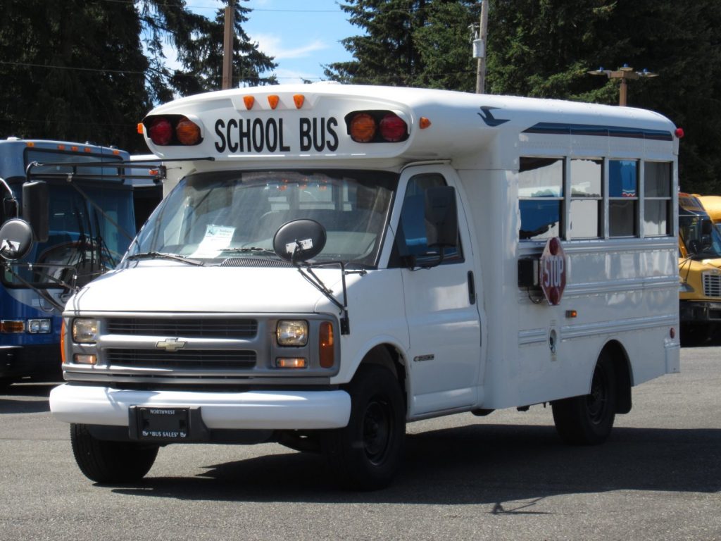 2002 Chevrolet Blue Bird Micro Bird 14 Passenger School Bus - B29703 ...