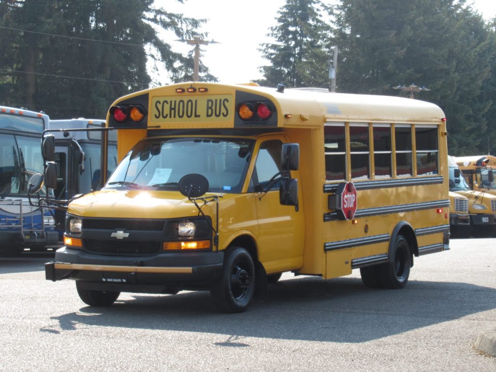 2010 Chevrolet Thomas 8+2 ADA Type-A School Bus - B57572 | Northwest ...