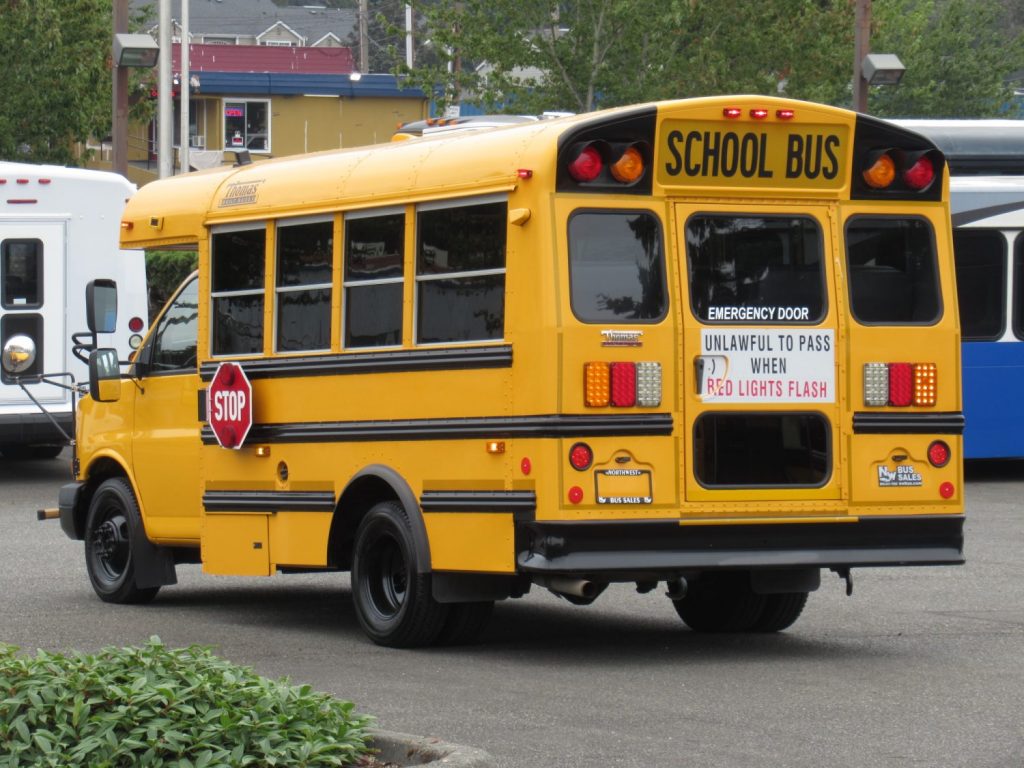 2013 Chevrolet Thomas 23 Passenger Type-A School Bus - B06111 ...