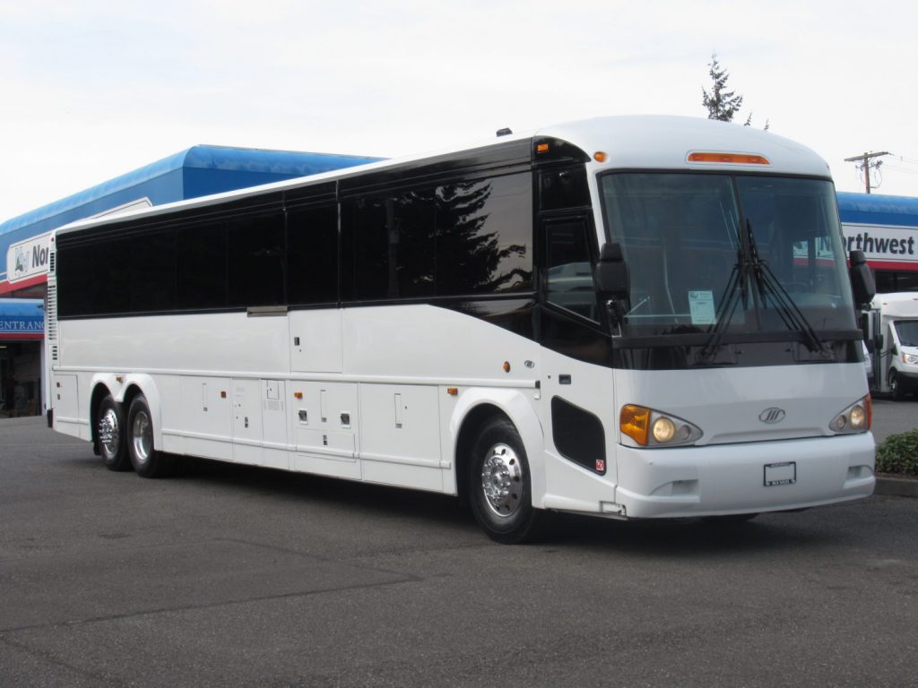 Used & New Coach Buses for Sale - Big Passenger Buses | Northwest Bus Sales