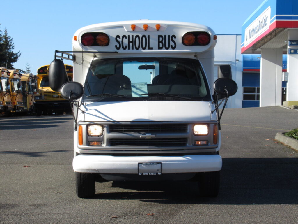 2002 Chevrolet Blue Bird Micro Bird 14 Passenger School Bus - B31433 ...
