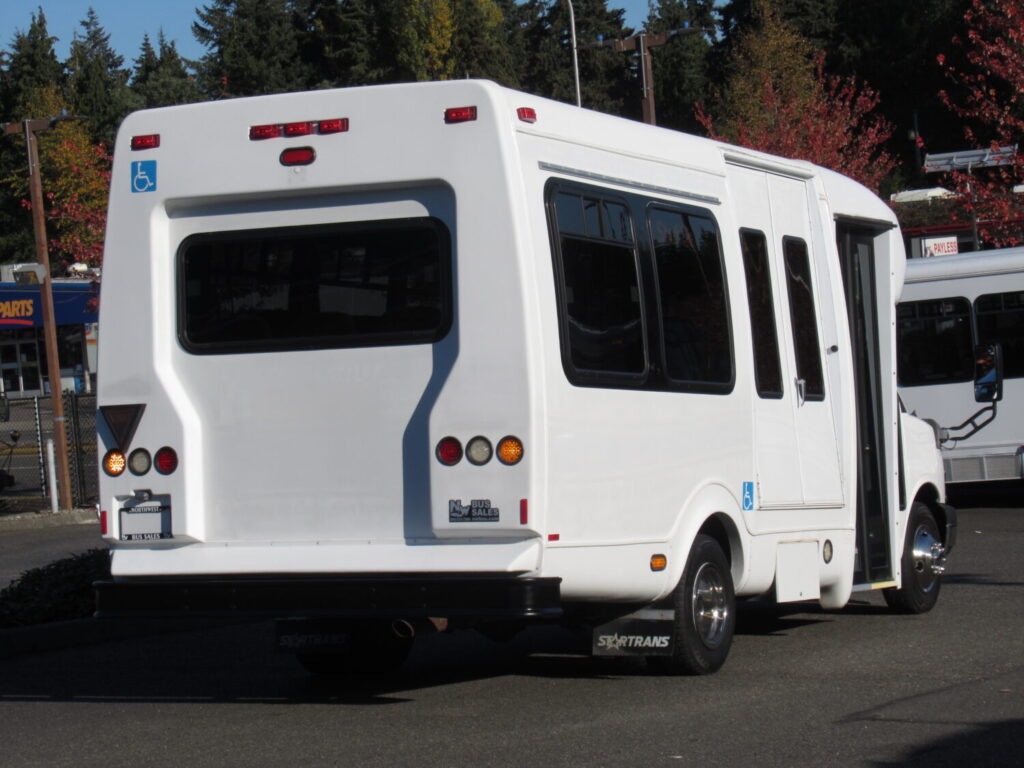 2010 Chevrolet Startrans 17 Passenger ADA Shuttle - S22100 | Northwest ...