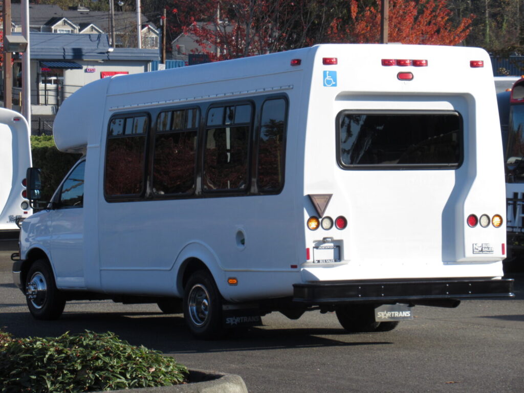 2010 Chevrolet Startrans 17 Passenger ADA Shuttle - S22100 | Northwest ...