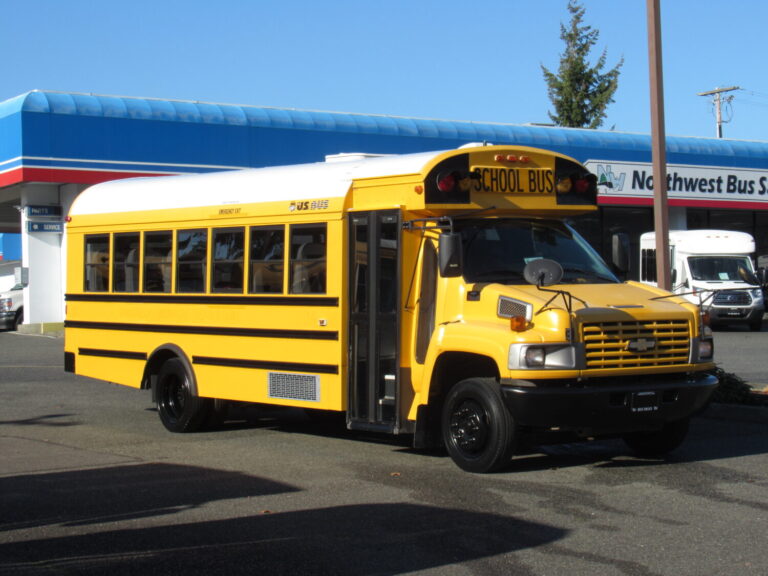 2005 Chevrolet C5500 U.S. Bus Sturdibus HD 36 Passenger School Bus ...