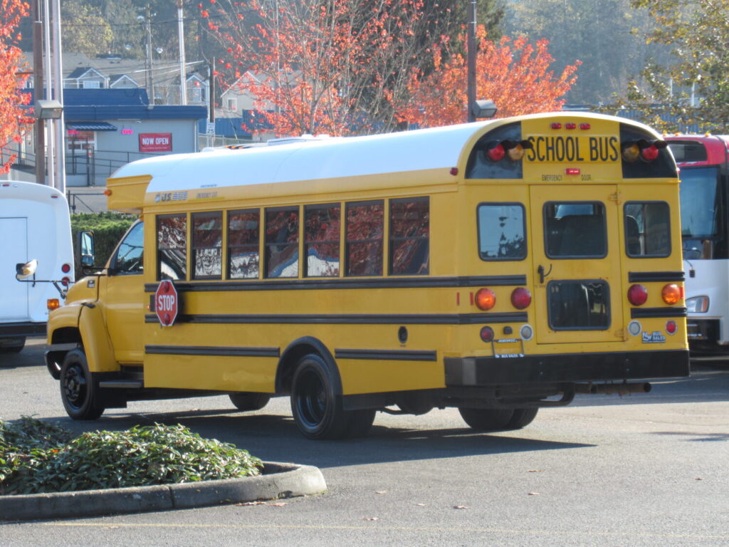 2005 Chevrolet C5500 U.S. Bus Sturdibus HD 36 Passenger School Bus ...