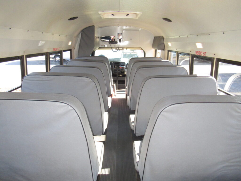 2005 Chevrolet C5500 U.S. Bus Sturdibus HD 36 Passenger School Bus ...