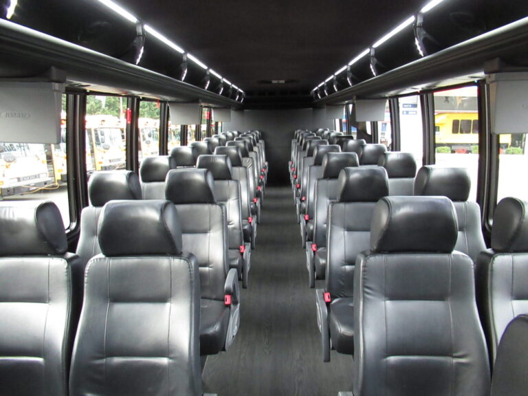 2015 Freightliner Grech GM45 42RL Executive Shuttle Bus - SJ7250 ...