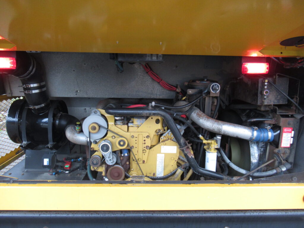 2005 Thomas HDX 78 Passenger School Bus - B56733 | Northwest Bus Sales, Inc