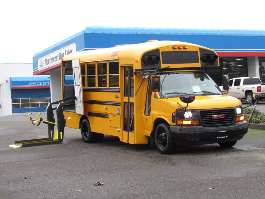 2009 GMC Thomas 14+1 ADA Type-A School Bus - B36860 | Northwest Bus ...