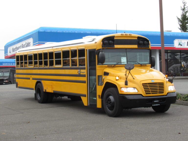 2009 Blue Bird Vision 77 Passenger School Bus - B53817 | Northwest Bus ...