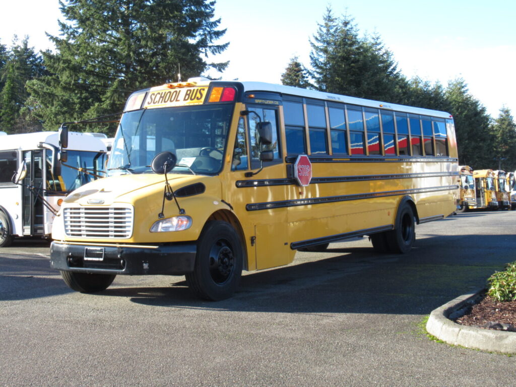 2009 Thomas Saf-T-Liner C2 71 Passenger School Bus - B74394 | Northwest Bus Sales, Inc