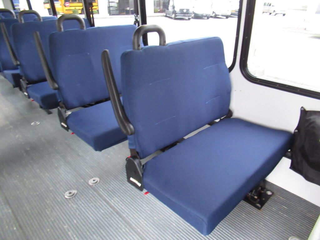 2012 Ford F550 Goshen G-FORCE 24 Passenger ADA Shuttle Bus - S33855 ...