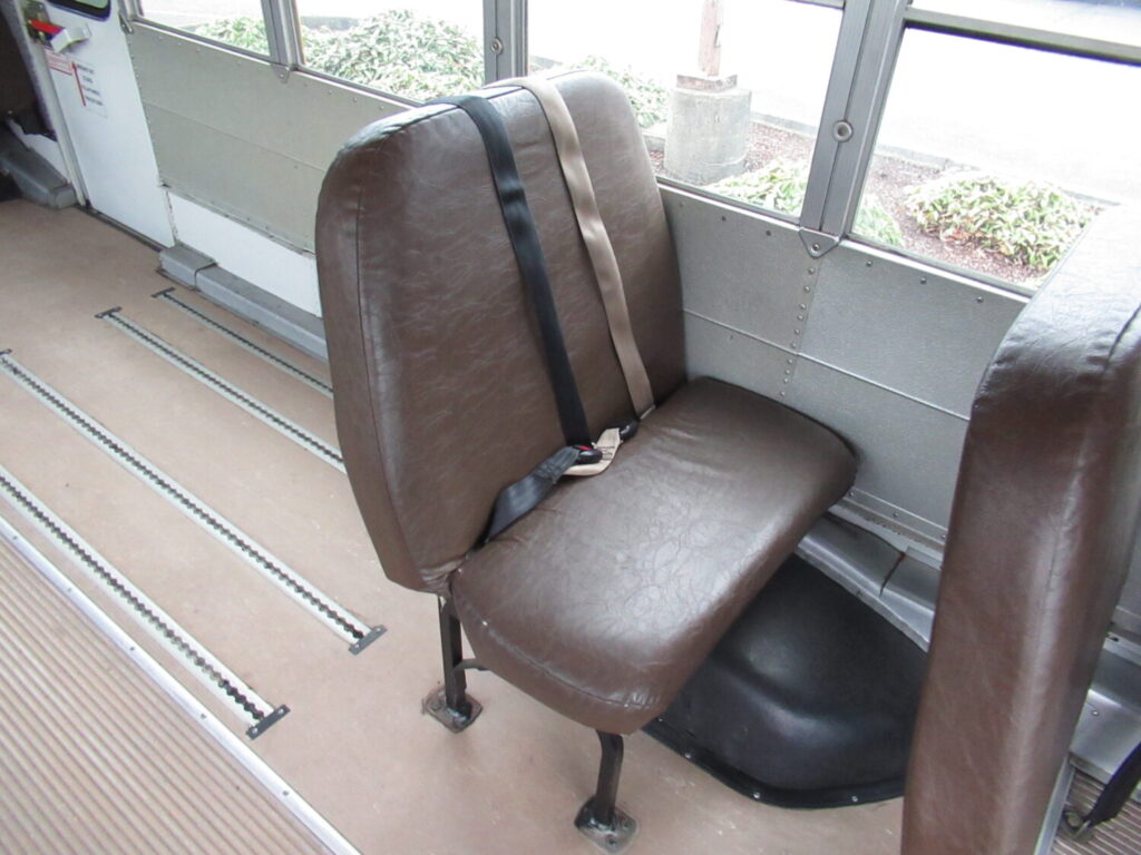 2004 Blue Bird All American 16 Passenger + 3 Wheelchair Short School ...
