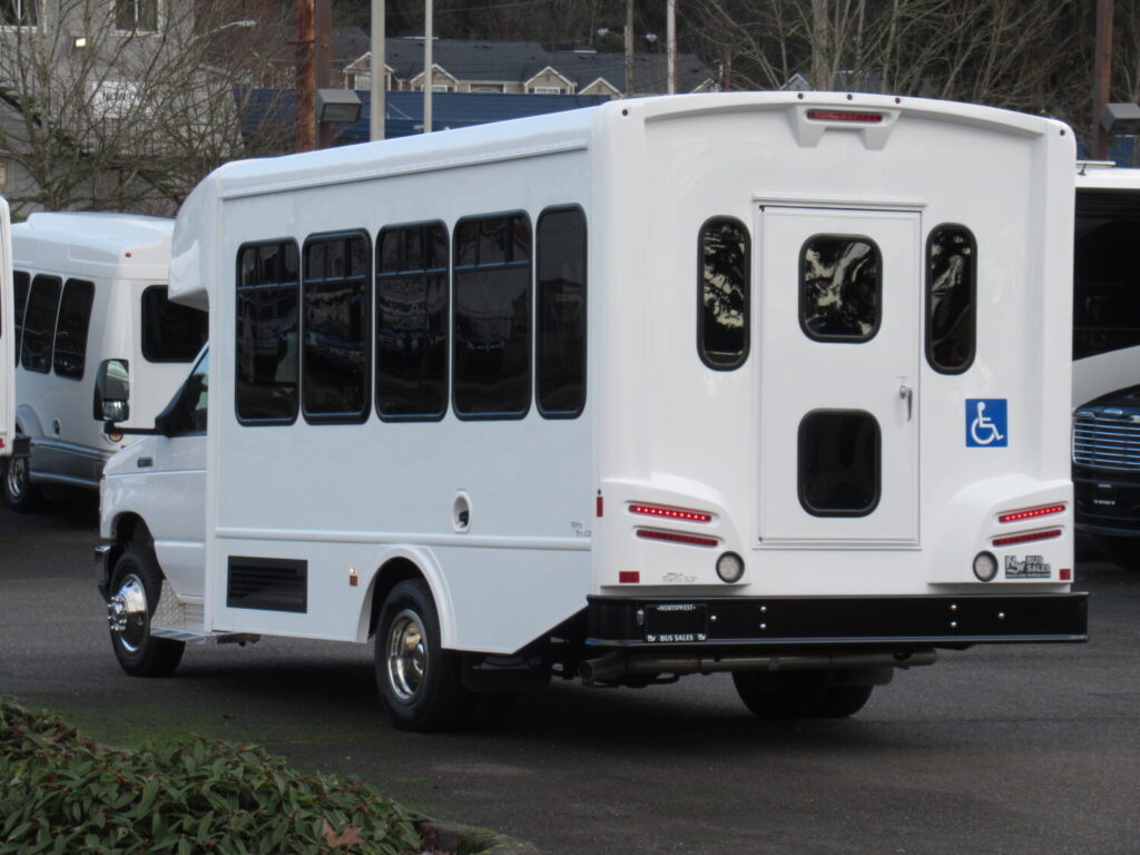 2022 Ford Turtle Top 12 Passenger + 2 Wheelchair Shuttle Bus - S42706 ...