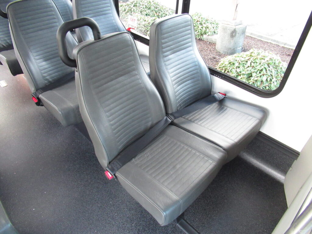 2022 Ford Turtle Top 12 Passenger + 2 Wheelchair Shuttle Bus - S42706 ...