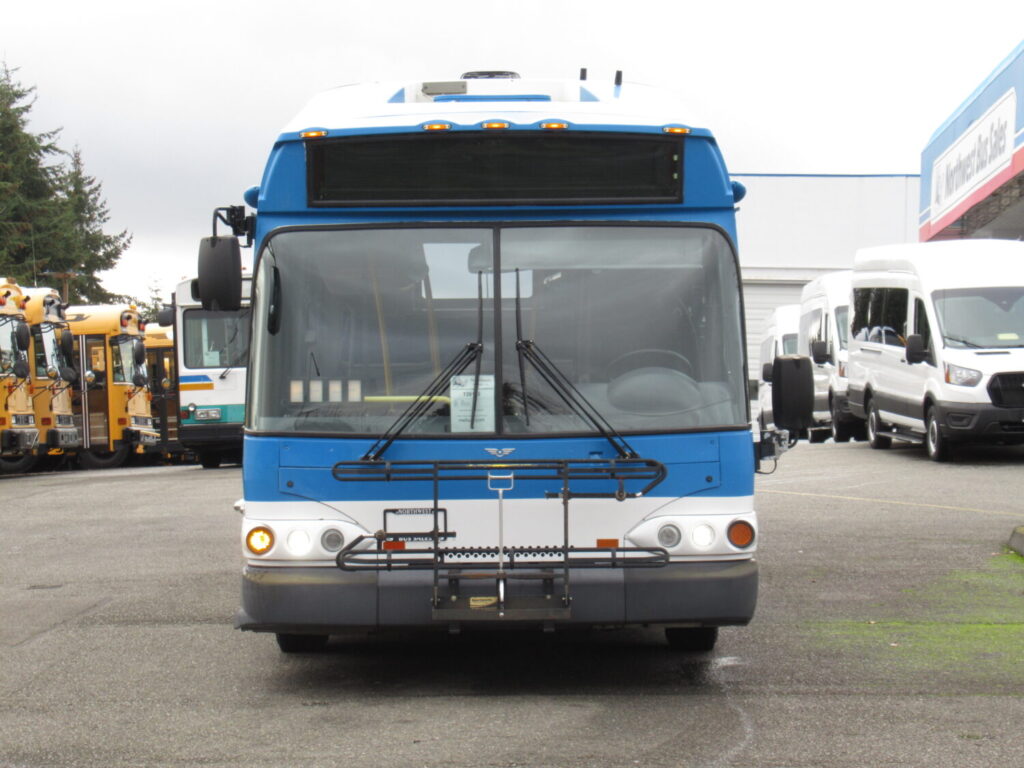 2005 New Flyer Invero D40i 37 ADA Transit Bus - T28148 | Northwest Bus ...