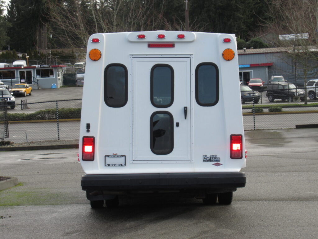 2012 Ford Diamond VIP 2200 14 Passenger + 1 Wheelchair ADA Shuttle Bus ...