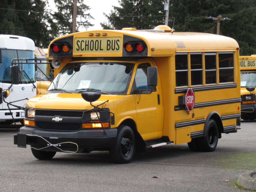 2009 Chevrolet Thomas 24 Passenger Type-A School Bus - B55526 ...