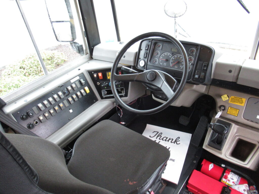 2007 Thomas Freightliner FS65 14 Passenger + 2 Wheelchairs School Bus ...
