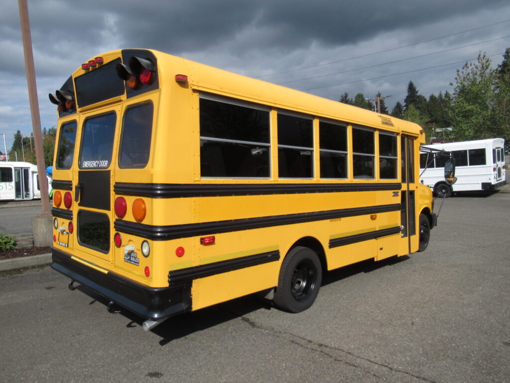 2007 Chevrolet Thomas 16 Passenger Type-A School Bus - B00885 ...