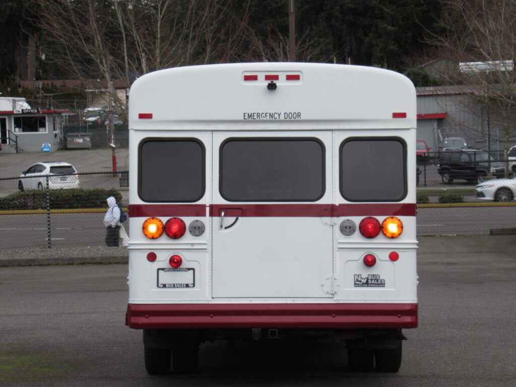 2003 Chevrolet Blue Bird Micro Bird 14 Passenger Bus - B79953 ...