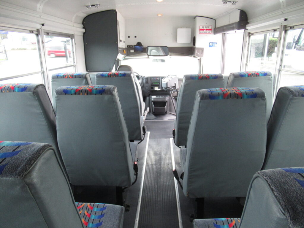 2003 Chevrolet Blue Bird Micro Bird 14 Passenger Bus - B79953 ...