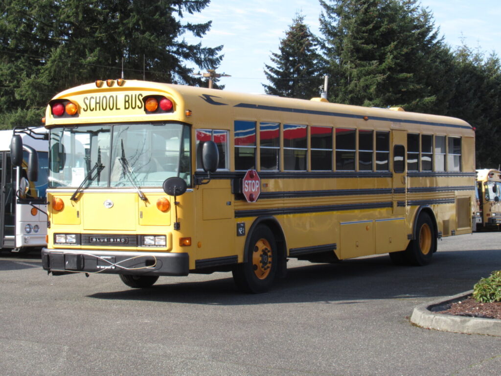2005 Blue Bird All American 78 Passenger School Bus - B27119 ...