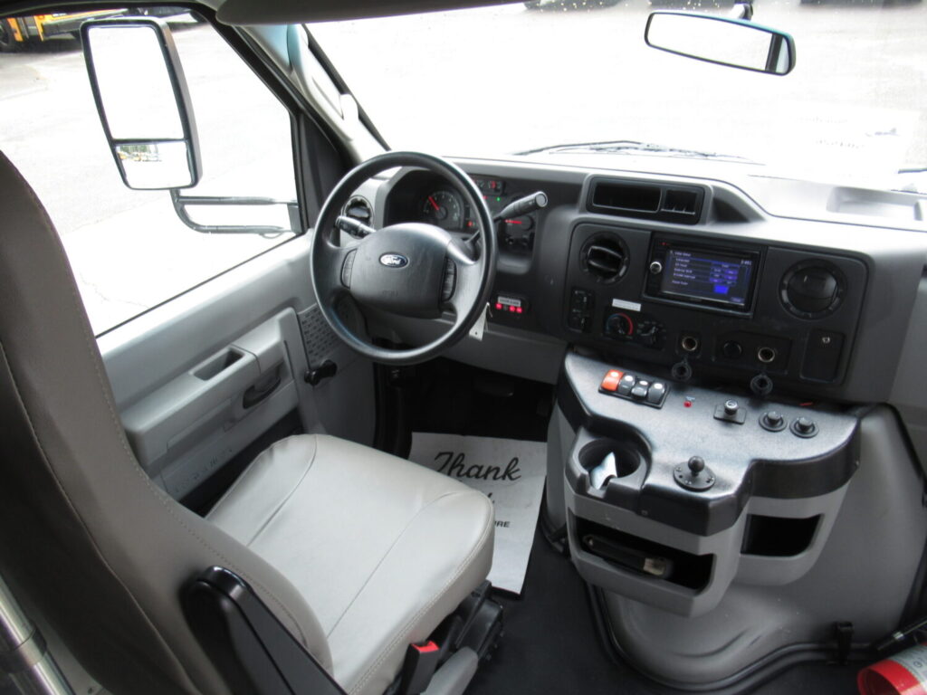 2014 Ford E-450 Champion Challenger 14 Passenger ADA Shuttle Bus ...