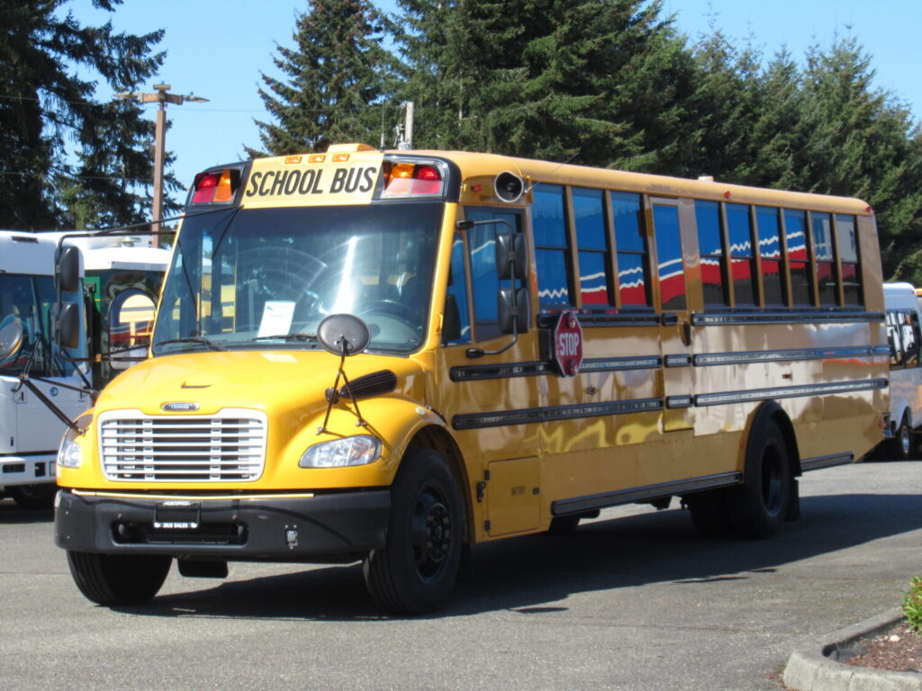 2016 Thomas Saf-T-Liner C2 72 Passenger School Bus - BJ0081 | Northwest ...