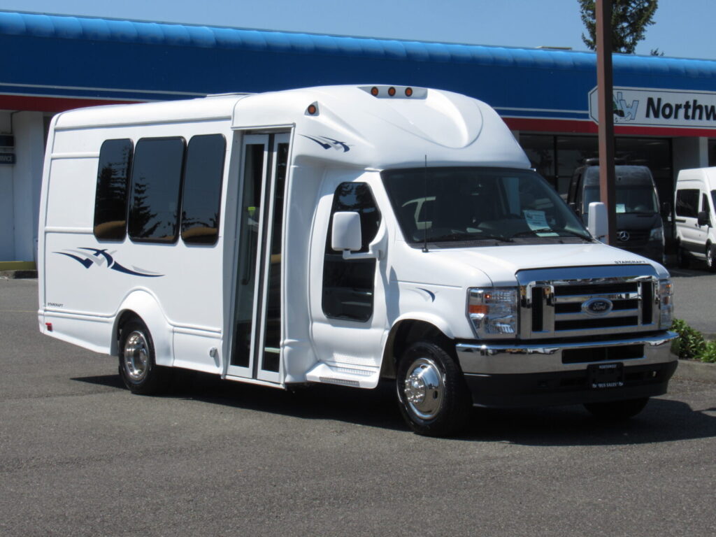 2024 Ford Starcraft Starquest - 14 Passenger w/Rear Luggage -S06469 ...