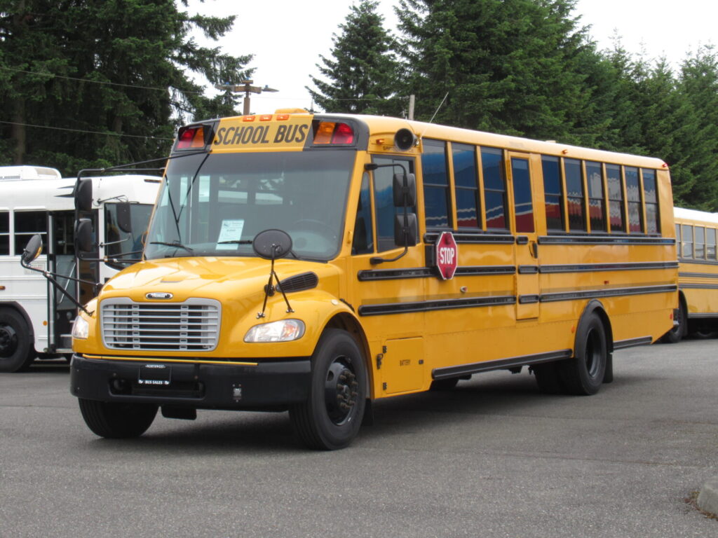 2016 Thomas Saf-T-Liner C2 72 Passenger School Bus - BJ0085 | Northwest ...