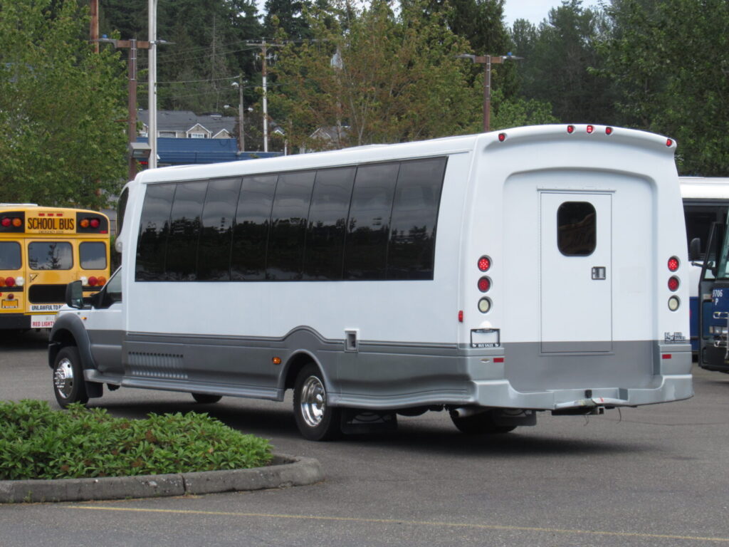 2012 Ford F-550 Turtle Top Odyssey XL 33 Passenger Shuttle Bus - S13814 ...
