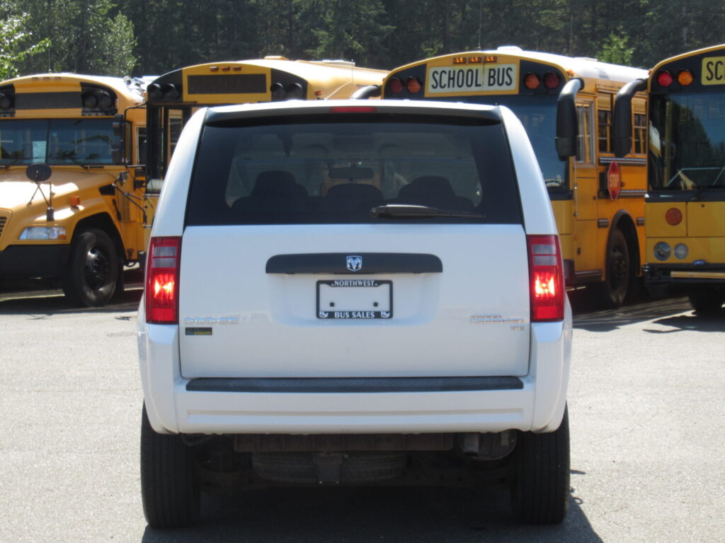 2010 Dodge Braun Entervan 4 Passenger + 1 Wheelchair ADA Van - S95488 ...