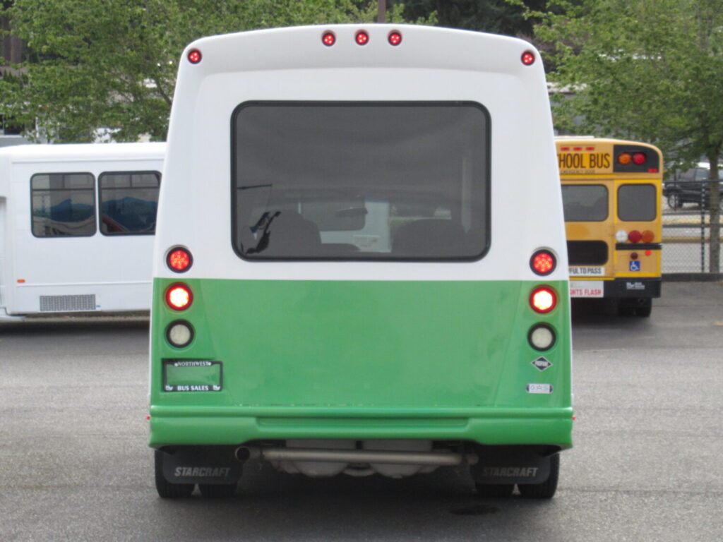 2015 Ford Starcraft Starquest 14 Passenger Shuttle Bus - S16016 ...