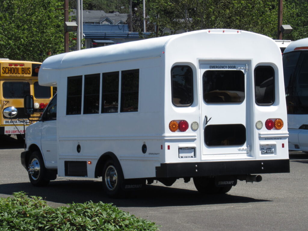 2014 Chevrolet Starcraft Prodigy 24 Passenger MFSAB - B22346 ...