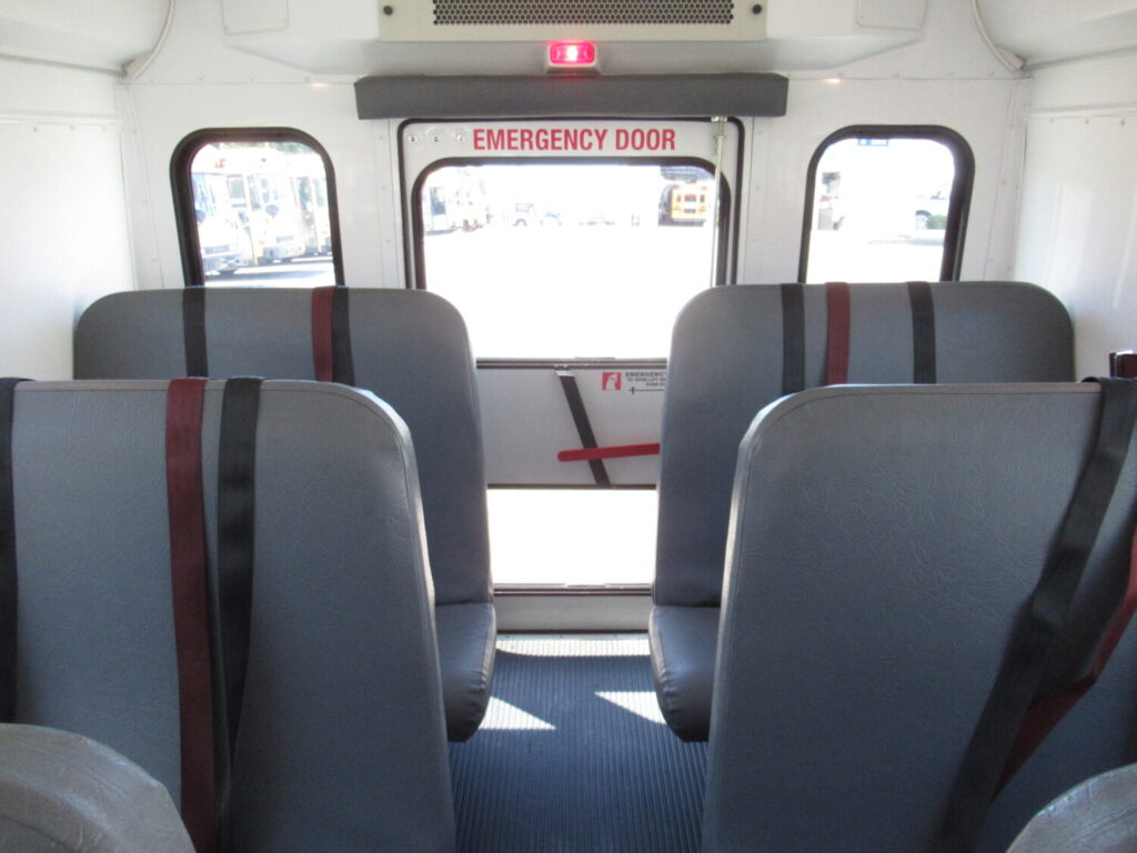2014 Chevrolet Starcraft Prodigy 24 Passenger MFSAB - B22346 ...