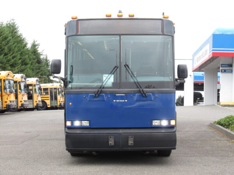 2005 MCI D4500 57 Passenger ADA Motorcoach - C56548 | Northwest Bus ...