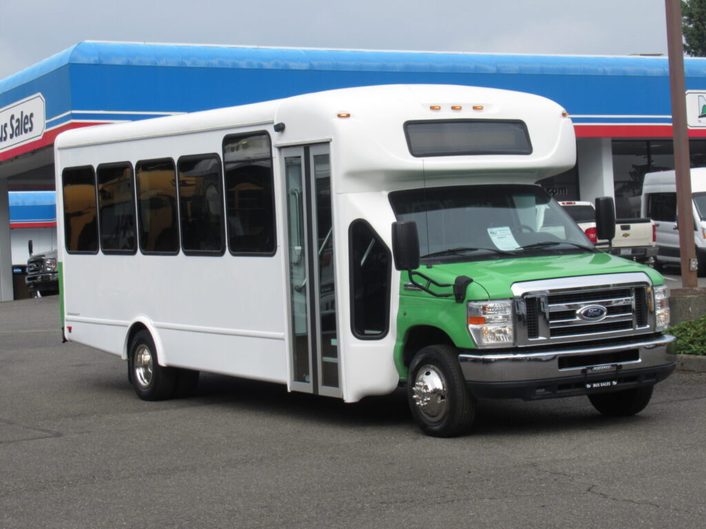 2015 Ford Starcraft Allstar 21 Passenger Shuttle Bus - S28017 ...